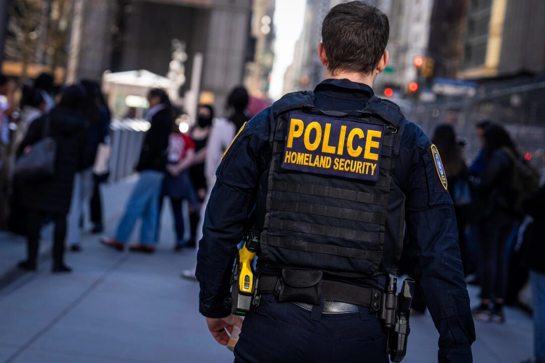 What to Know About the Alien Enemies Act, a 1798 Law Invoked by Trump ...